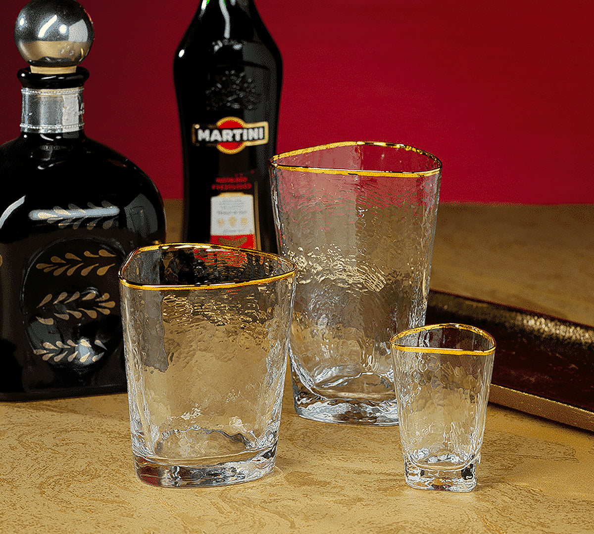 Aperitivo Triangular Highball Glass - Clear with Gold Rim – Atemporal D&H