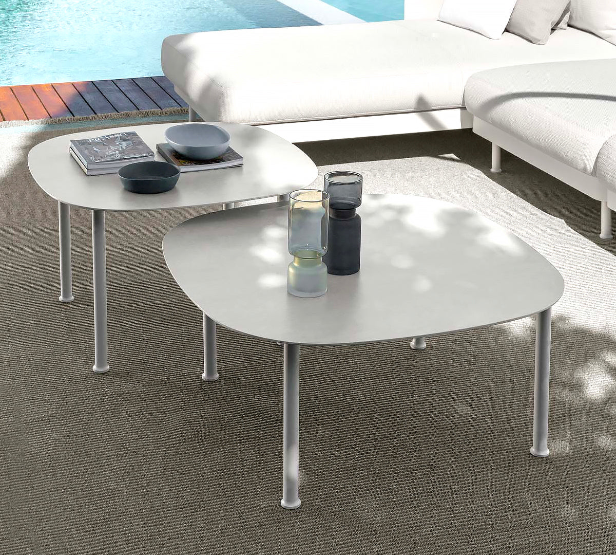 Slam Coffee Table - White 80 x 80 – Atemporal D&H